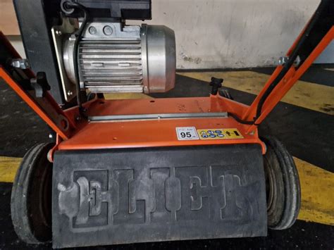 Eliet E401 Vm Stroj Za Prozračivanje I Uređenje Travnjaka