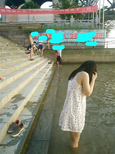 Chinese College Girl Exposed Photo 34 41