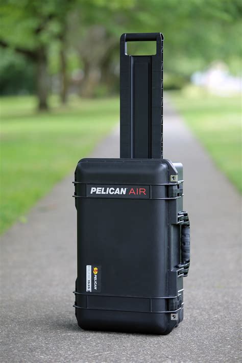 Pelican Air 1535 Rolling Hard Case With Trekpak Dividers Review
