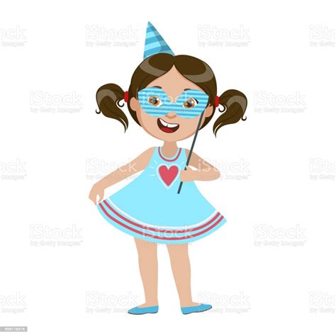 종이 마스크와 소녀 축하 속성과 귀여운 만화 캐릭터의 생일 파티 세트에서 아이들의 일부 가지 식물 부위에 대한 스톡 벡터 아트