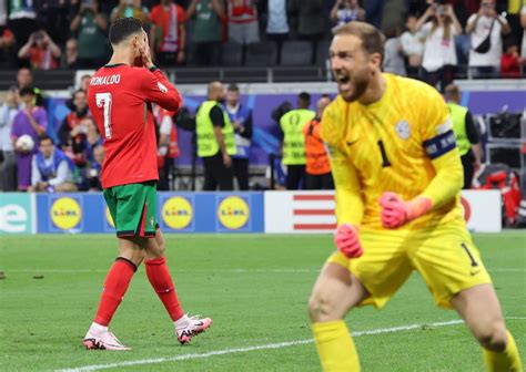 Em 2024 Cristiano Ronaldo Weint Portugal Gewinnt Zürcher Unterländer