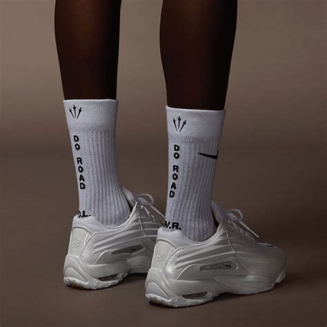 Hot Step Ii White Nocta