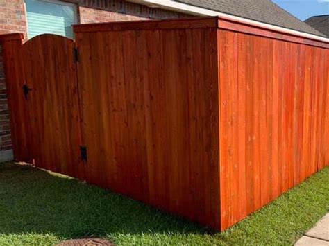 Staining Sealing Jack Fencing Louisiana