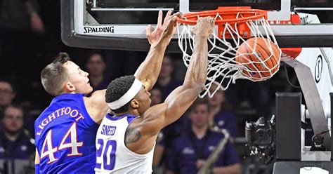 Longest Winning Streaks In College Basketball History Campus Insiders