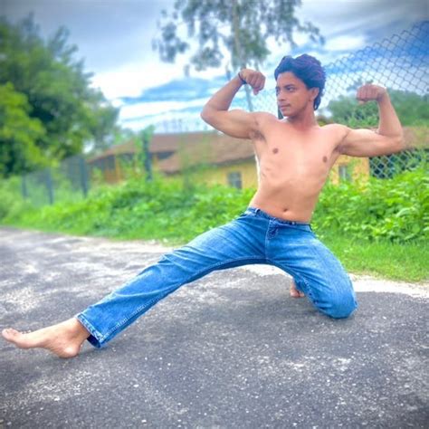 Samad Abbasi Its Samad 3485 • Threads Say More