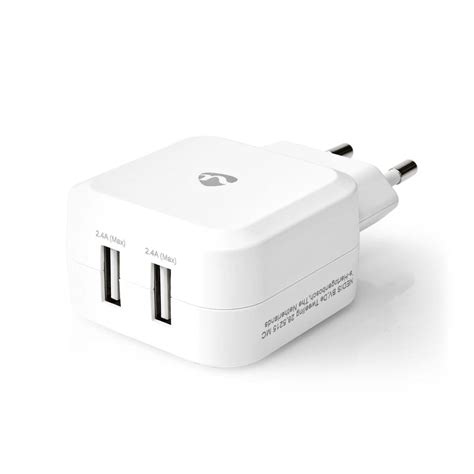 Compacte Lader Met Usb Uitgangen X Usb X A Smorenberg