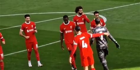 Liverpool Fans Will Love What Van Dijk Did With Teammates Before Derby