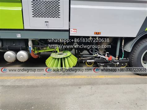 Shacman L3000 Rhd 6w Washing Road Sweeper Water Sprinkler Street