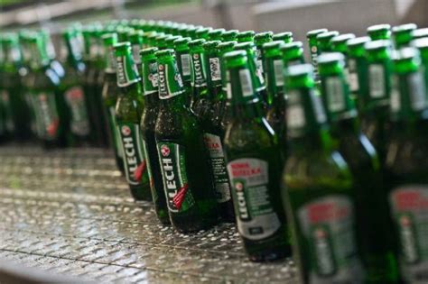 Kaucja za butelki zwrotne po piwie wzrośnie do 50 gr