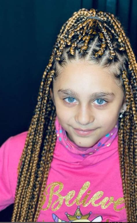 Chunky Highlighted Box Braids On White Girl 31 Box Braids On White