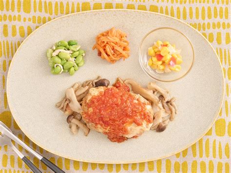 食べ応えをアップしてリニューアル！ピリ辛特製ソースを具材にたっぷり絡めて食べてほしい「ふわっと八角香る豚バラ白菜の甜醤油」がナッシュから新発売