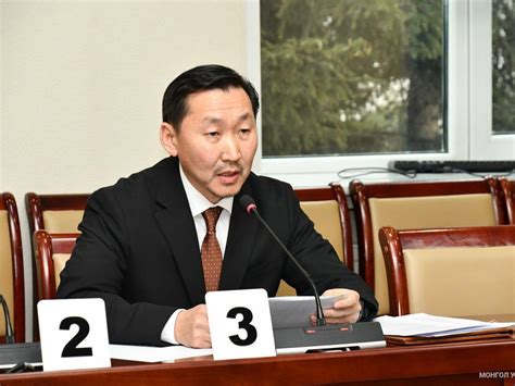 Шүүхийн ерөнхий зөвлөлийн шүүгч бус гишүүнээр С Энхбаатарыг томиллоо Isee Mn