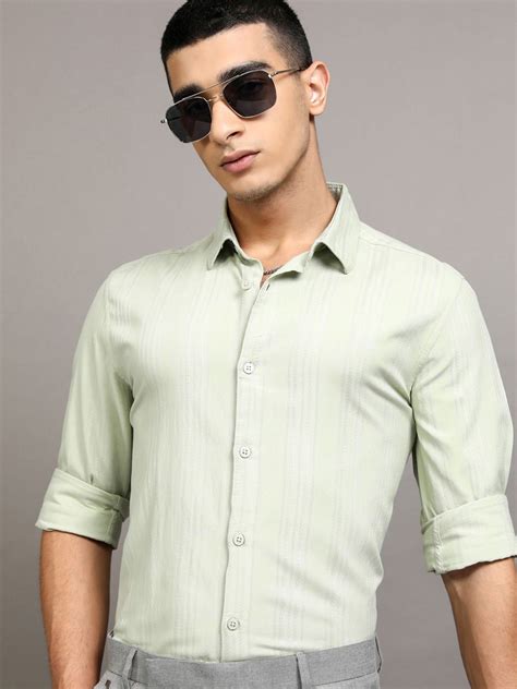 Buy Highlander Men Dobby Textured Striped Mui Occasion Shirt Shirts For Men 31576475 Myntra