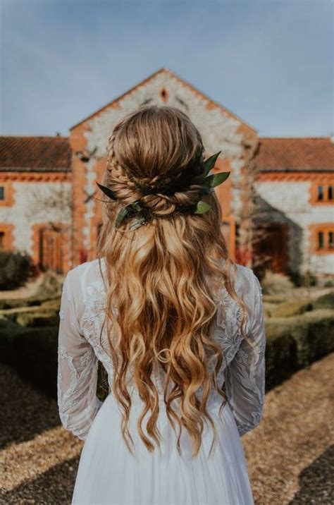 72 Incredibly Beautiful Boho Chic Bridal Hair Ideas Weddingomania