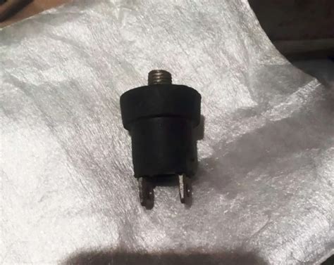 Indicator Rubber Euro Leftright A 70cc Wo Pack Har Deosai