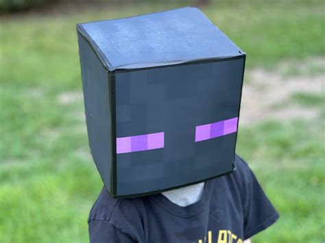 Minecraft Costume Enderman