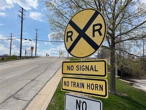 Most Train Crashes Happen With No Safety Signals Driver May Be Held
