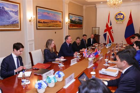 Монгол Английн хамтын ажиллагааг иж бүрэн түншлэлд хүргэх Газрын ховор элемент Геологийн