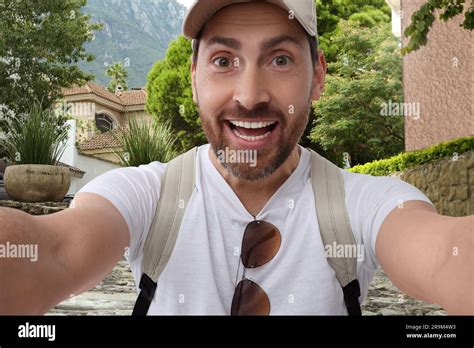 Man Selfie View City Street Hi Res Stock Photography And Images Alamy