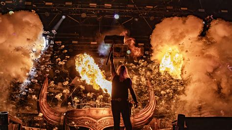 “i Wanna See More Sex In The Mosh Pit” Kerrangs View Kerrang