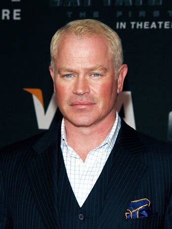 Neal McDonough Net Worth - Celebrity Sizes