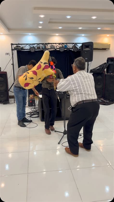 ‎پیج رسمی خالو حسین‎ ‎سلام و درود خدمت همه دوستان خیلی خوش اومدید به