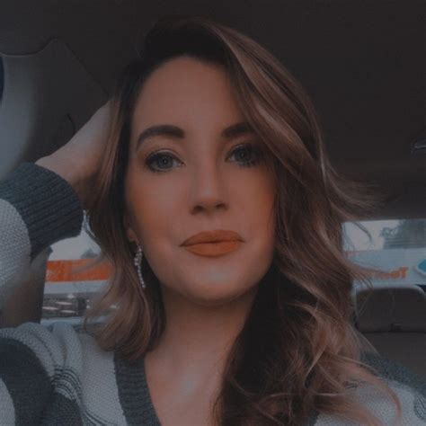 Katie Smith Katiesmith862 Snapchat Stories Spotlight And Lenses