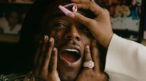 Lil Uzi Vert remove diamante de R 120 milhões da testa Jornal de