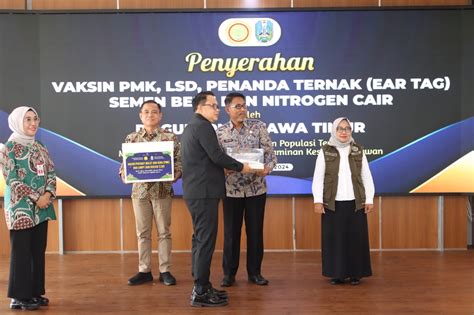 Dinas Peternakan Bangkalan Peringkat Kedua Penandaan Dan Pendataan