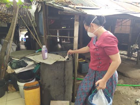 အလုံမြို့နယ်တွင် သွေးလွန်တုပ်ကွေးရောဂါအန္တရာယ်ကာကွယ်ရေးအတွက် အဘိတ်ဆေးခတ