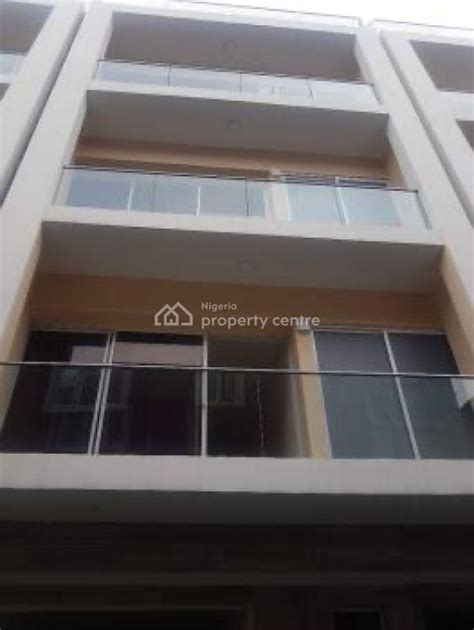 For Rent 4bedroom Terrace Duplex End Unit And Staff Room On 4 Level