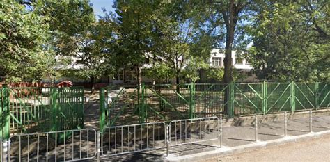 14 отзива за ДГ № 21 „Ежко Бежко“ втора сграда Детска градина в София София