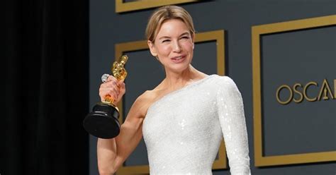 What Is Ren E Zellweger S Net Worth Inside Her Enormous Wealth