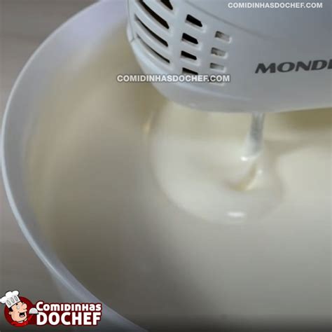 Bolo De Chocolate Recheado Com Morango Comidinhas Do Chef