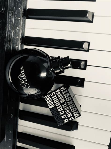 Kissing Burns 64 Calories A Minute Wanna Workout By Kilian Perfume