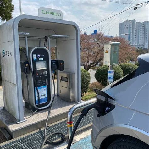 내 차 사진 아이오닉5 차박을 위해 열심히 충전중