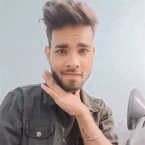 Rajan Kumar Rajanjaiswal5585 • Threads Say More