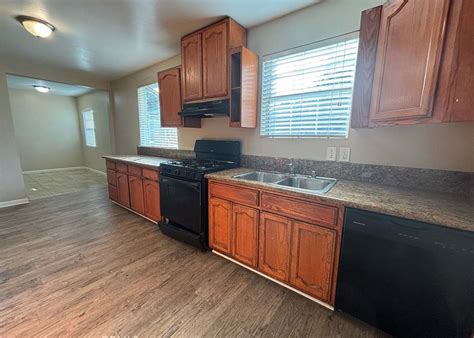 6719 Harbor Ave Long Beach Ca 90805 Redfin