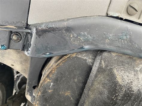 Потек бачок омывателя — Land Rover Discovery Sport (1G), 2 л, 2019 года ...
