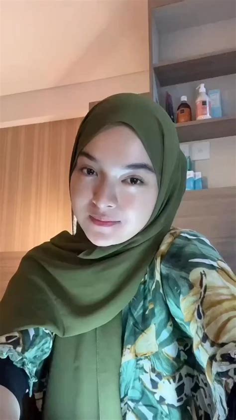 Sarah Ardhelia Sarahardhelia • Instagram Photos And Videos