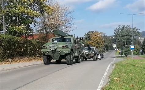 Wojskowe wozy wyjechały na ulice Sprawdzają nową broń dla armii