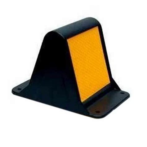 S3pl Road Median Marker Model Name Number Mm At ₹ 275 Piece In Pune Id 13529036091