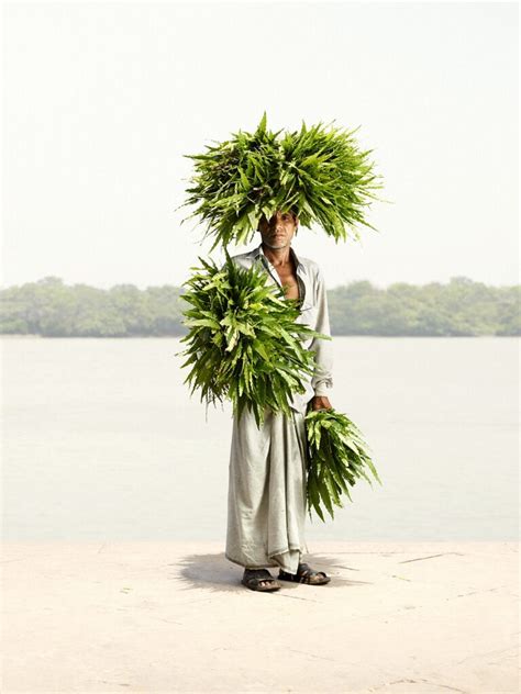 Les hommes fleurs du marché aux fleurs de Mallick Ghat 2Tout2Rien