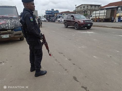 Just In Pandemonium As Jibowu Lagos Boils Intermittent Gunshots Heard