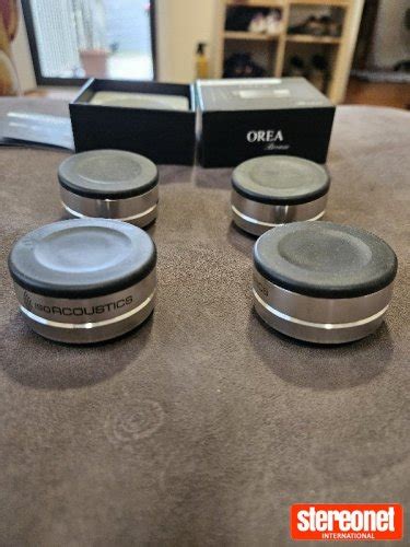 Isoacoustics Orea Bronze Isolation Footers Tweaks Tuning Stereonet