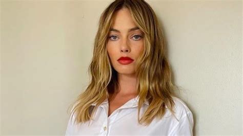 Margot Robbie Had To Do Tequila Shots Before Shooting Sex Scene With