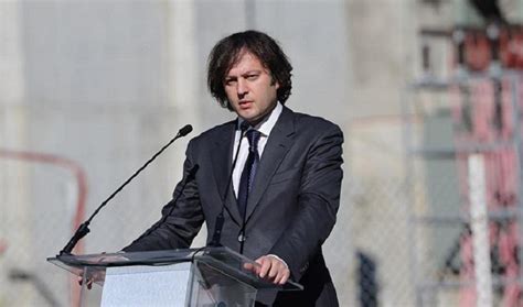 პოლიტიკა Ambebi Ge