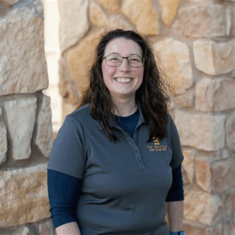 Meet The Team R3 Physio