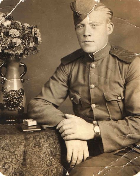 Отреставрируйте фото плиз Пикабу