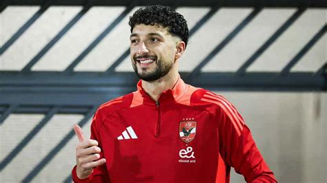 أقل من طلبات الأهلي أسطورة الزمالك يفجر مفاجأة حول رحيل وسام أبو علي